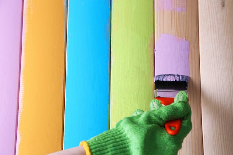 Polyvinyl acetate paints: composition, properties and application rules
